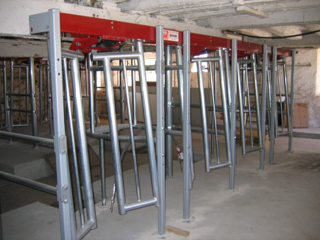 Agromatic Flat Barn Parlor | Fast Milking | Gravity Operated